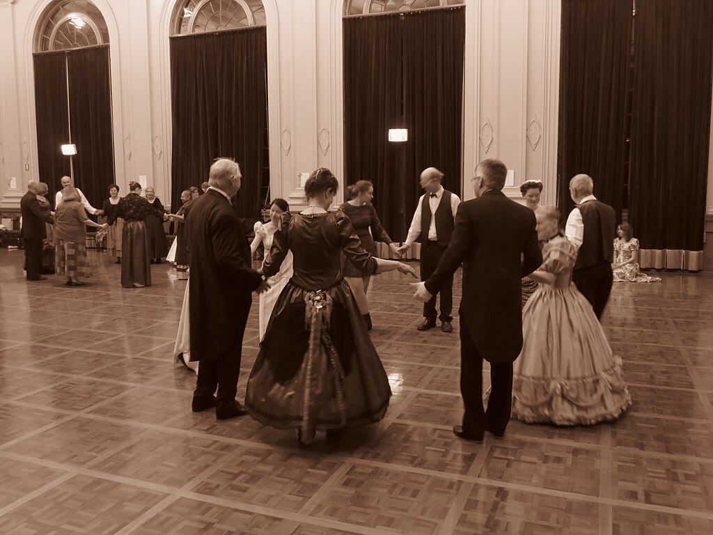 Historic Dance Workshops